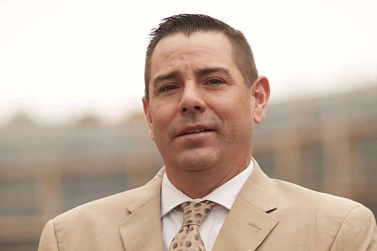 Meet Your E-Board – IBEW